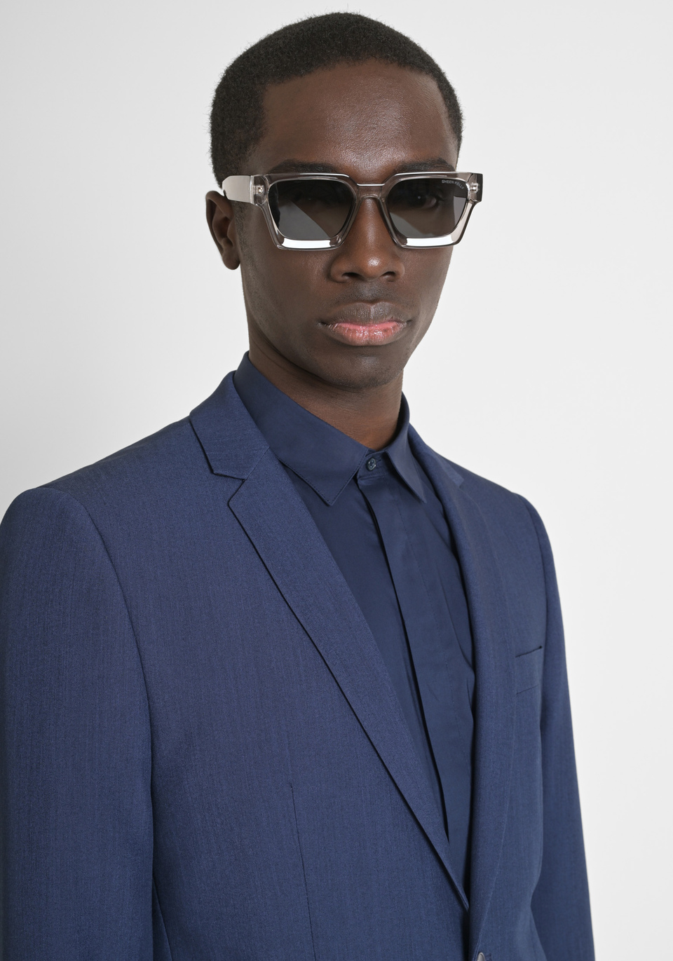 "BONNIE" SINGLE-BREASTED SLIM-FIT JACKET IN DENIM-EFFECT STRETCH ...