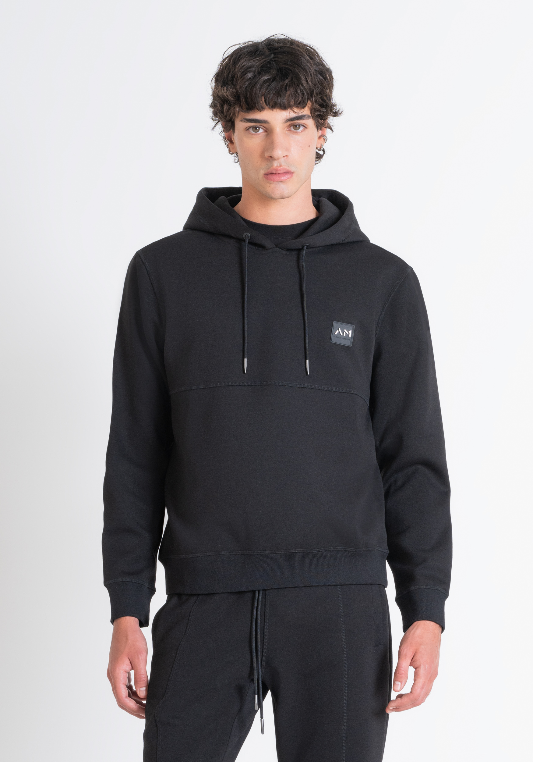 REGULAR FIT HOODIE IN BLACK SCUBA FABRIC | Antony Morato